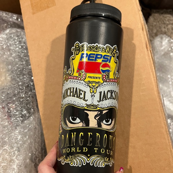 Pepsi | Other | Pepsi Michael Jackson Dangerous World Tour Bottle ...